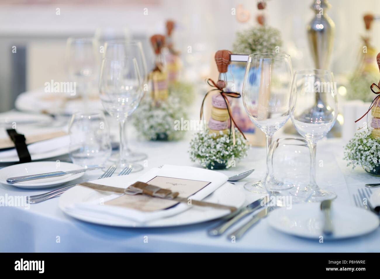 Table setting for an event party or wedding reception Stock Photo - Alamy