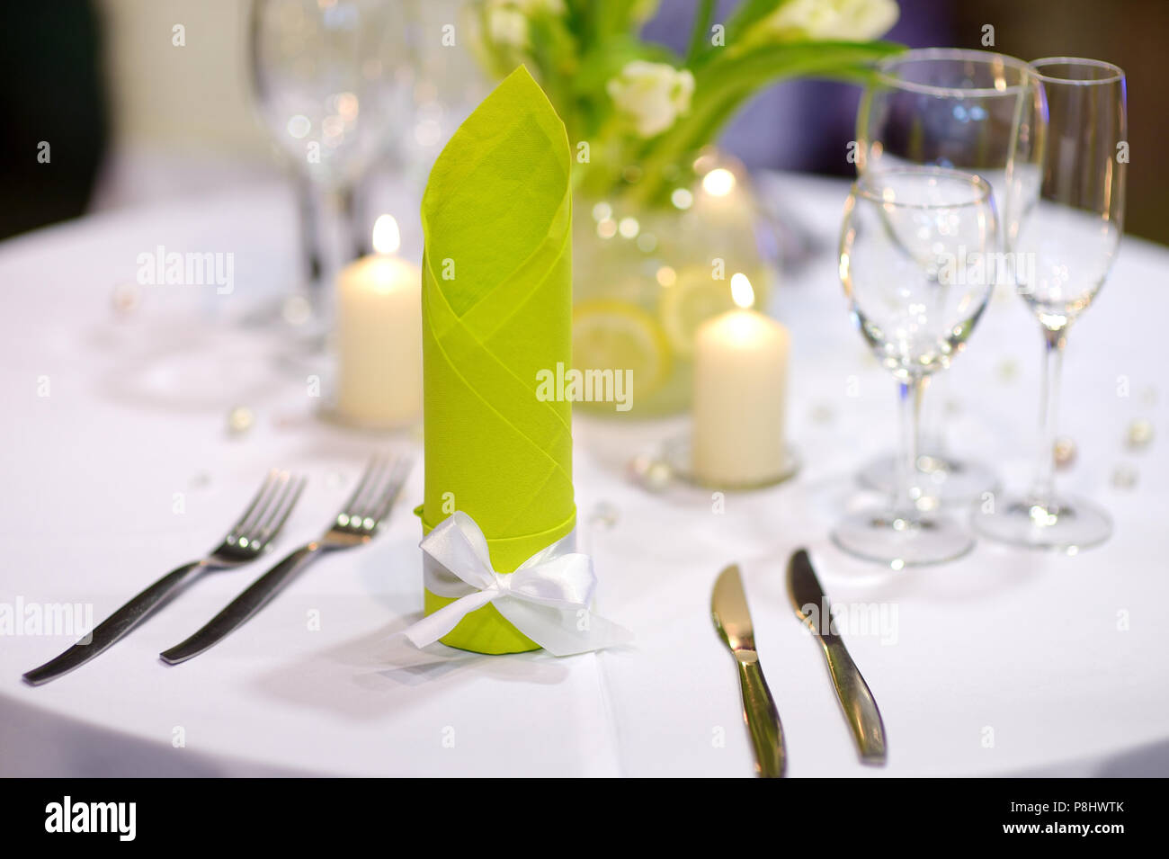 Table setting for an event party or wedding reception Stock Photo - Alamy