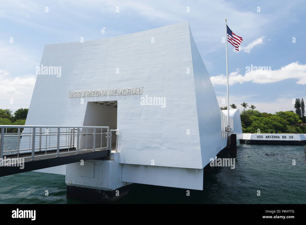 Honolulu Pearl Harbor Monument USS ARIZONA MEMORIAL | PEARL HARBOR,