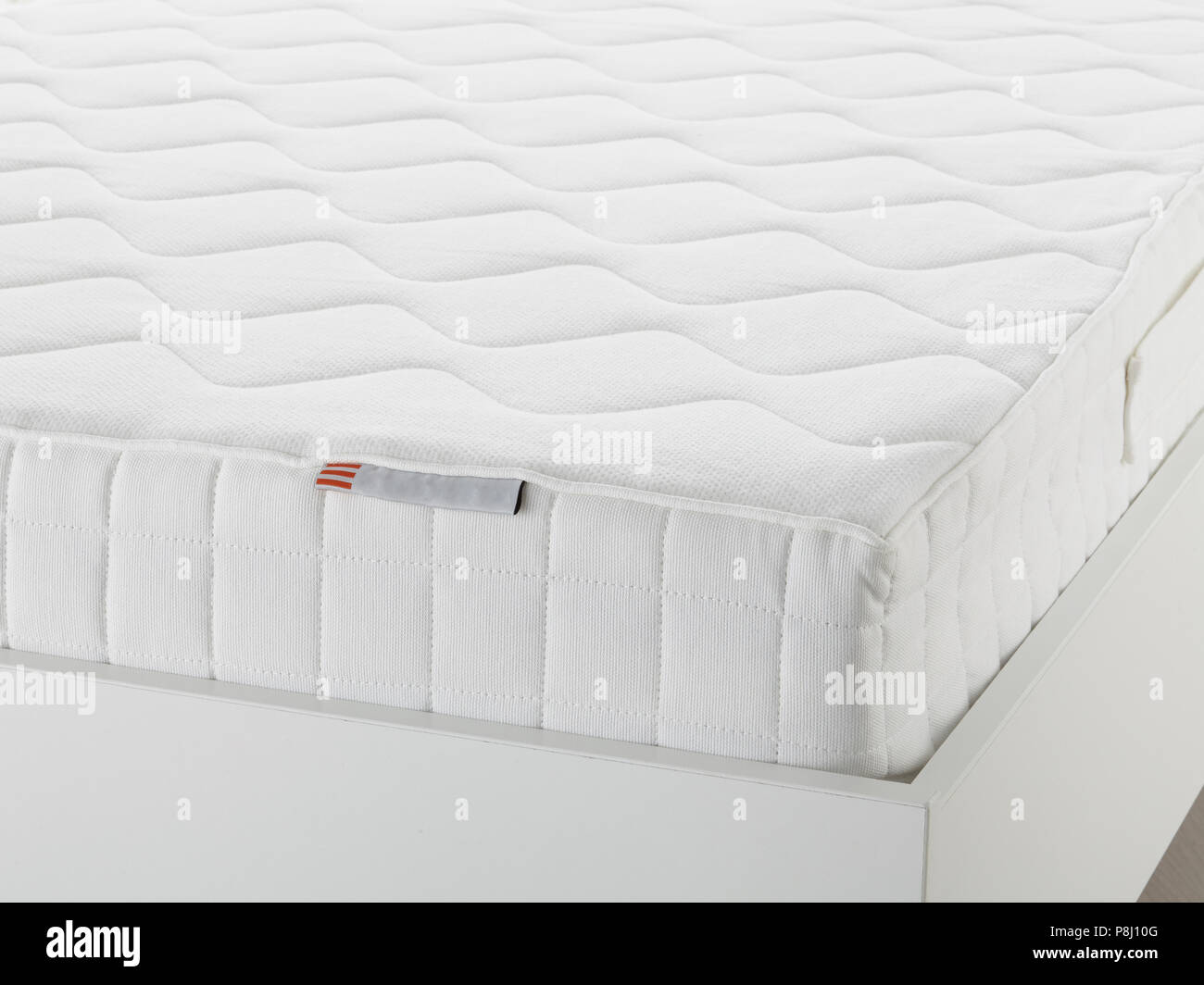 White mattress hi-res stock photography and images - Alamy