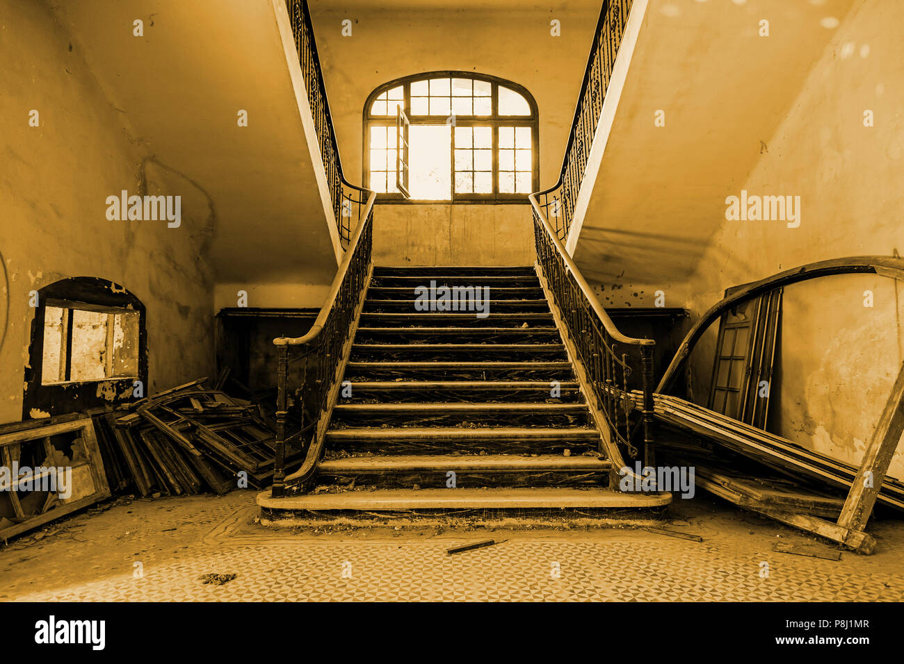 Haunted house, detail of a terrifying home, fear and terror Stock Photo ...