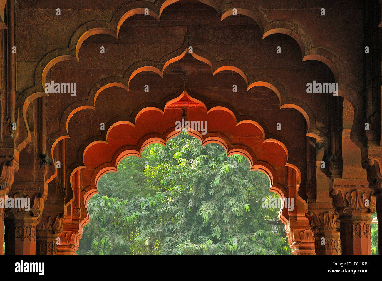 Red fort delhi arches hi-res stock photography and images - Alamy