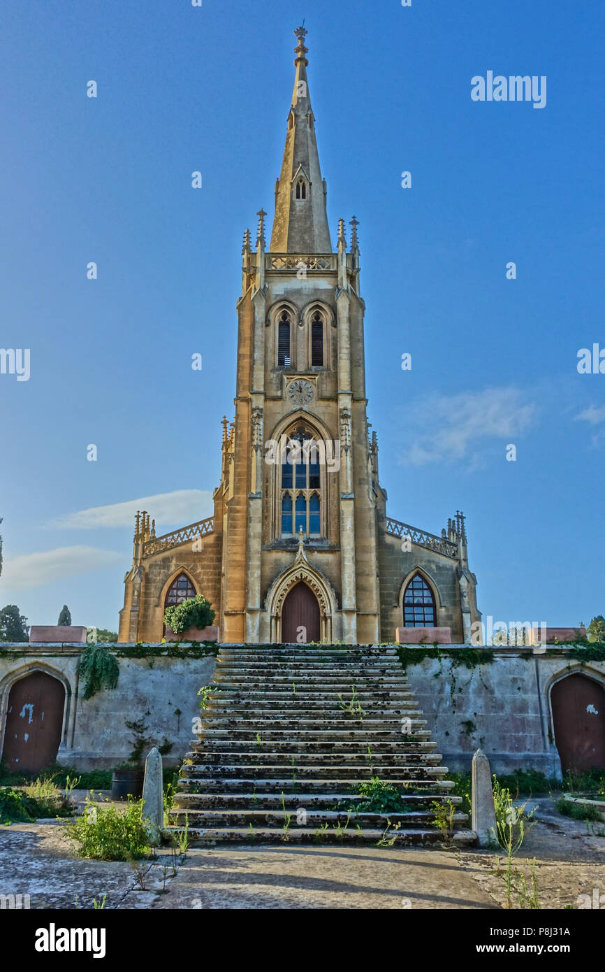 Gothic burial chapel hi-res stock photography and images - Alamy