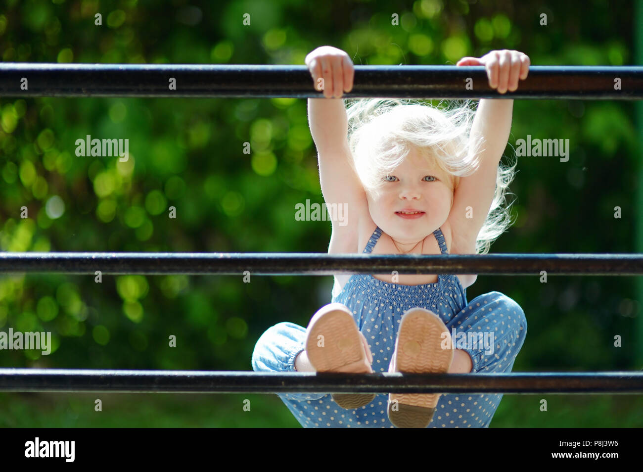 Girl acting hi-res stock photography and images - Alamy
