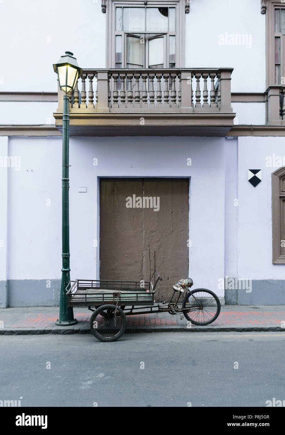 Lima traditional center hi-res stock photography and images - Alamy