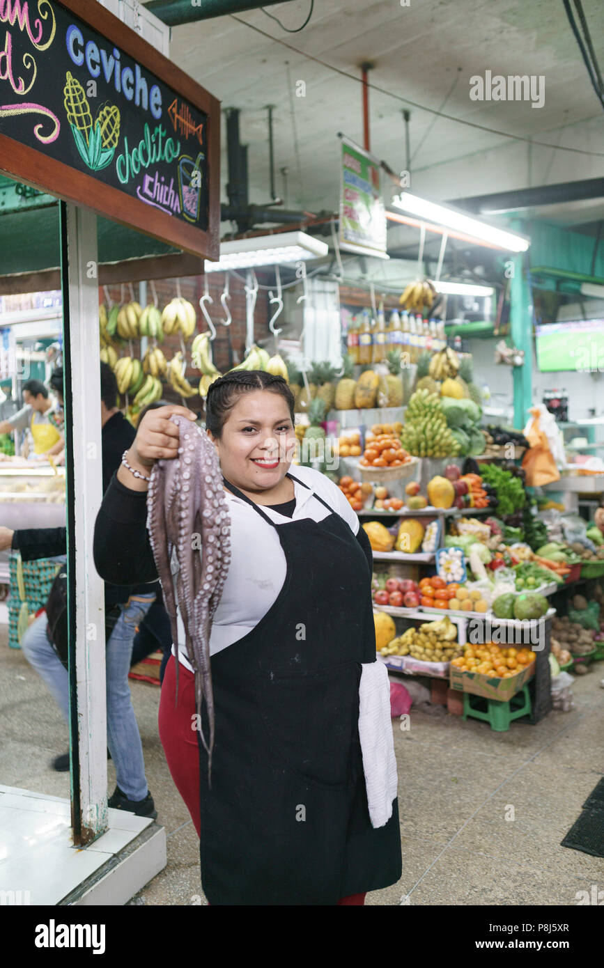 Mercado de surquillo hi-res stock photography and images - Alamy