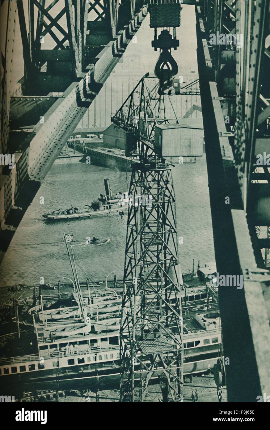 'Seen from a crane, the River Clyde has appearance of a long narrow ...