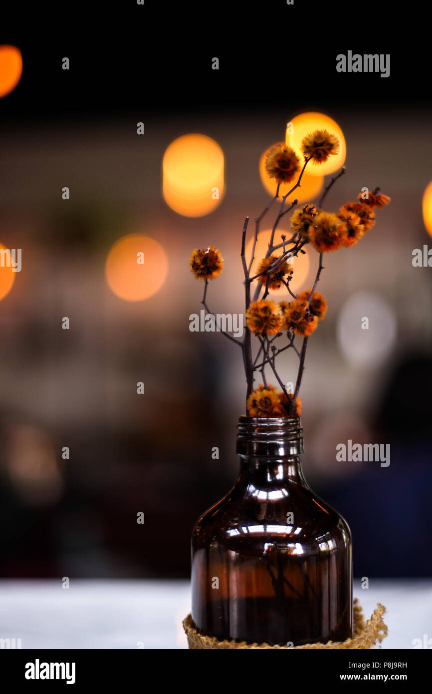 Simple bokeh background hi-res stock photography and images - Alamy