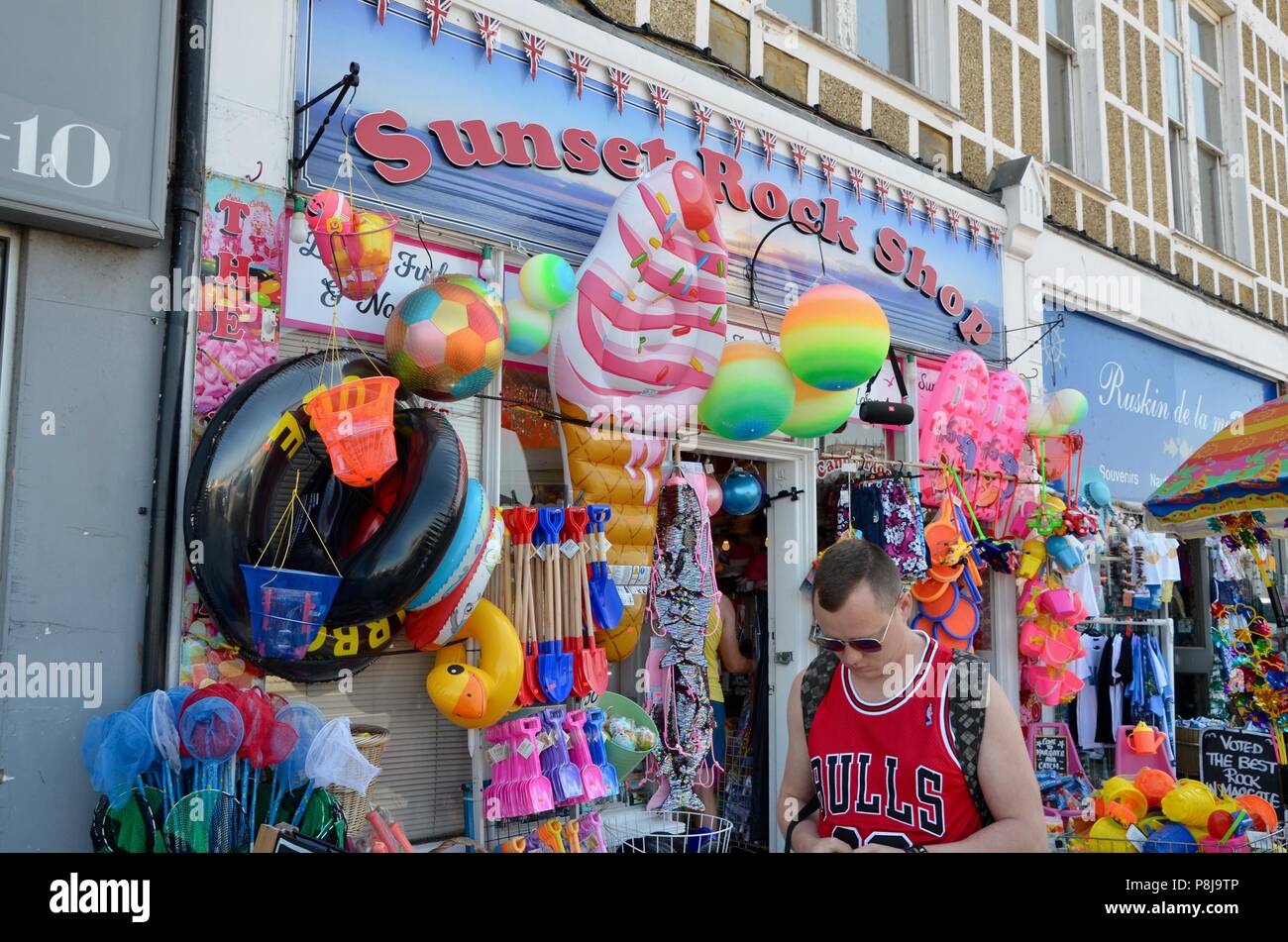 Seaside Rock Shop High Resolution Stock Photography and Images - Alamy