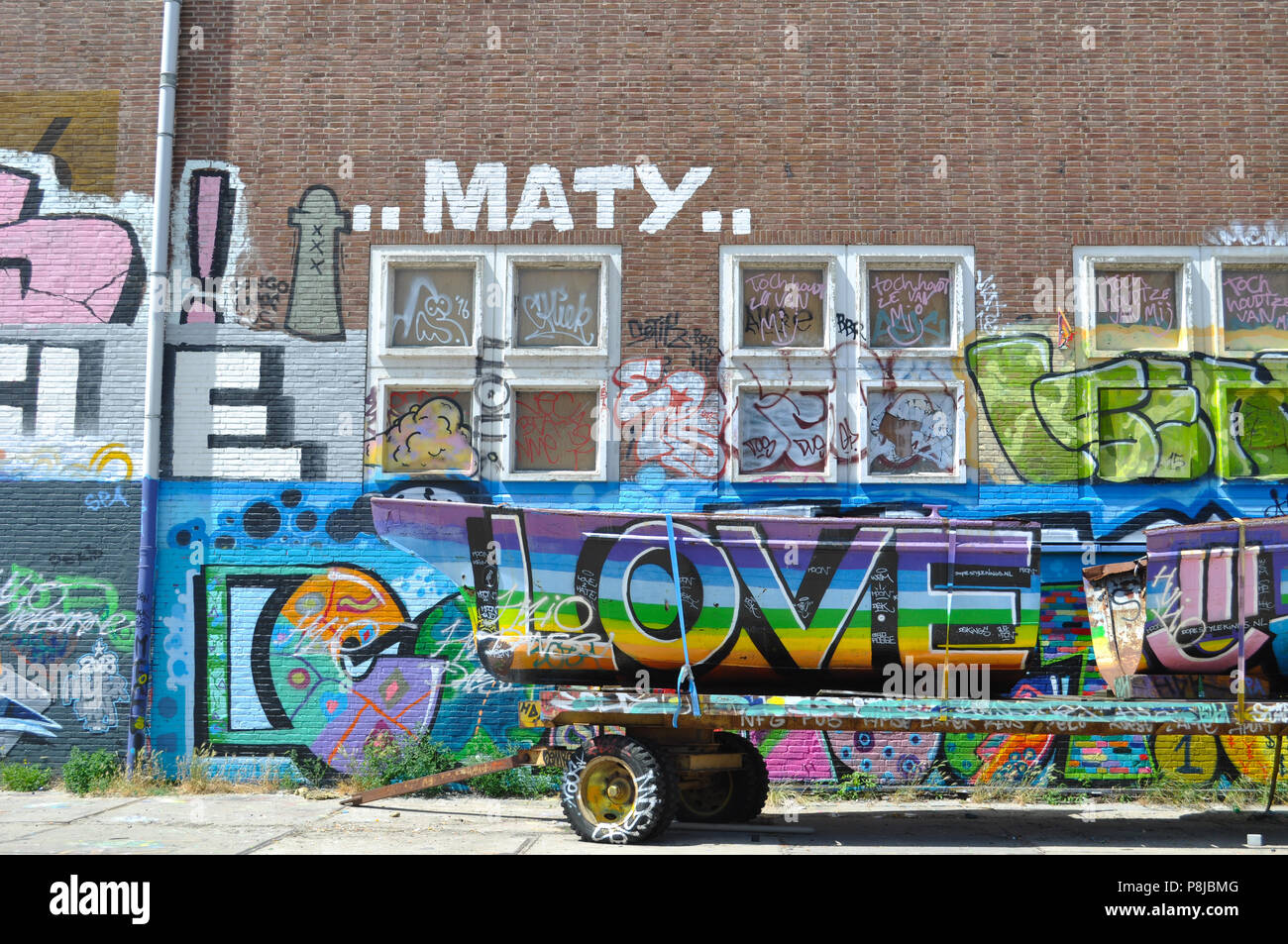 Lgbt graffiti hi-res stock photography and images - Alamy