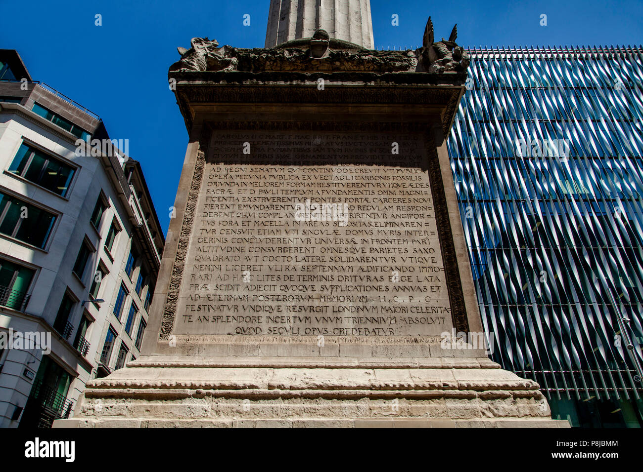 A Latin Inscription At The Base Of The Monument To The Great Fire of ...