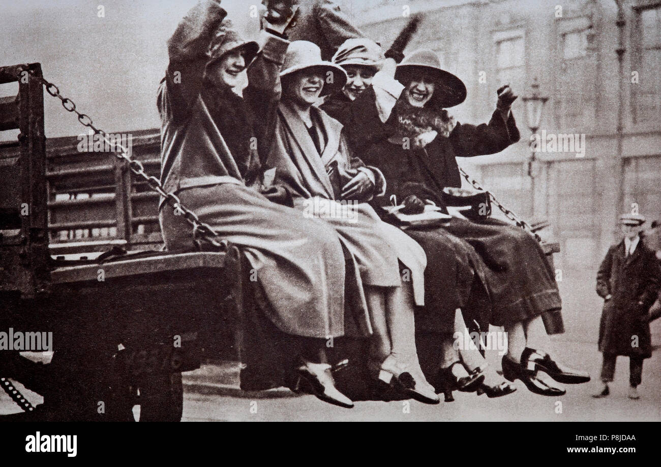 General strike 1926 uk hi-res stock photography and images - Alamy