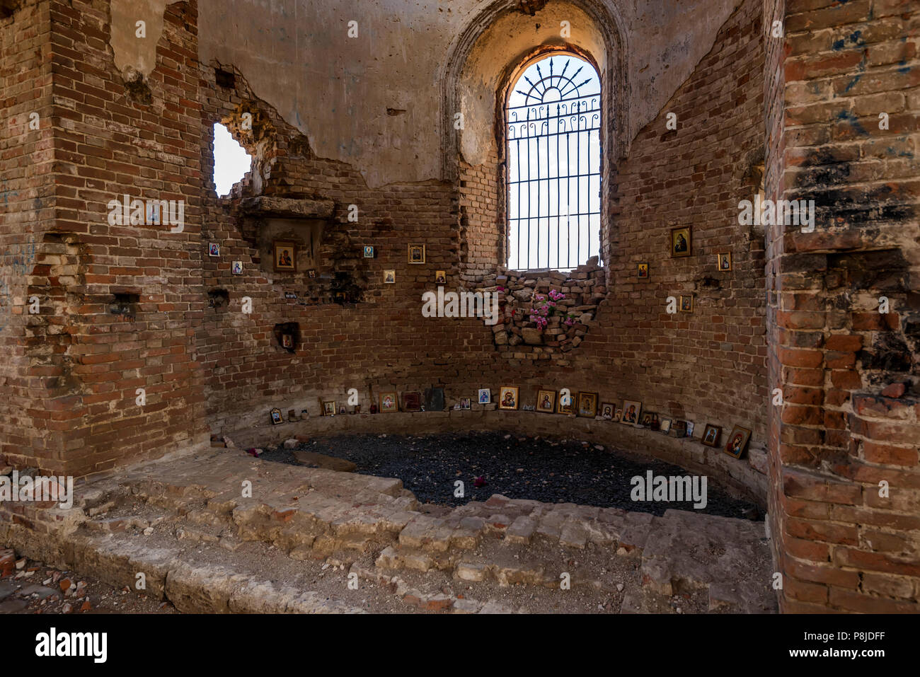 Detail of beautiful ruined Orhtodox cathedral Stock Photo - Alamy
