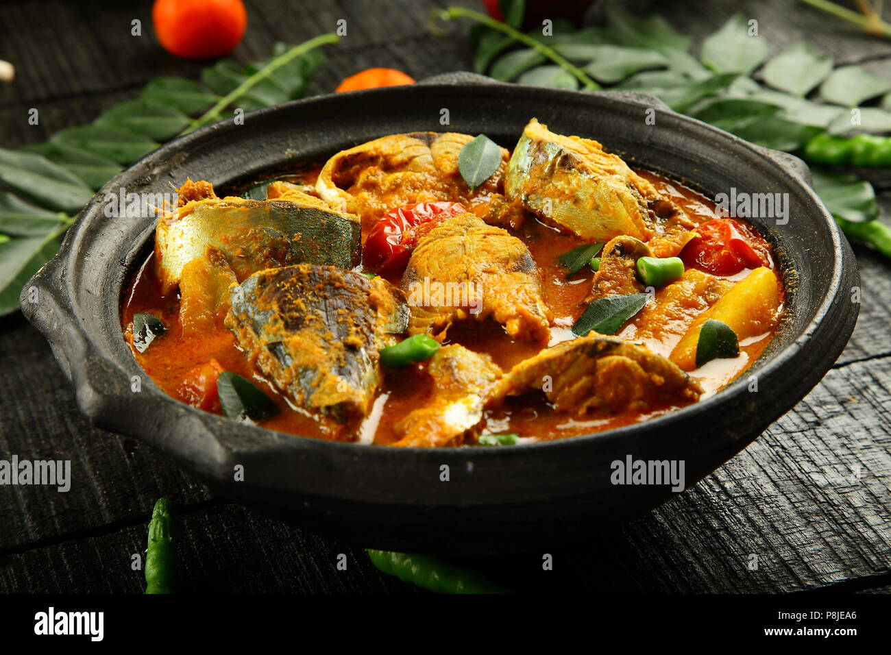 Earthenware cooking pot hi-res stock photography and images - Alamy