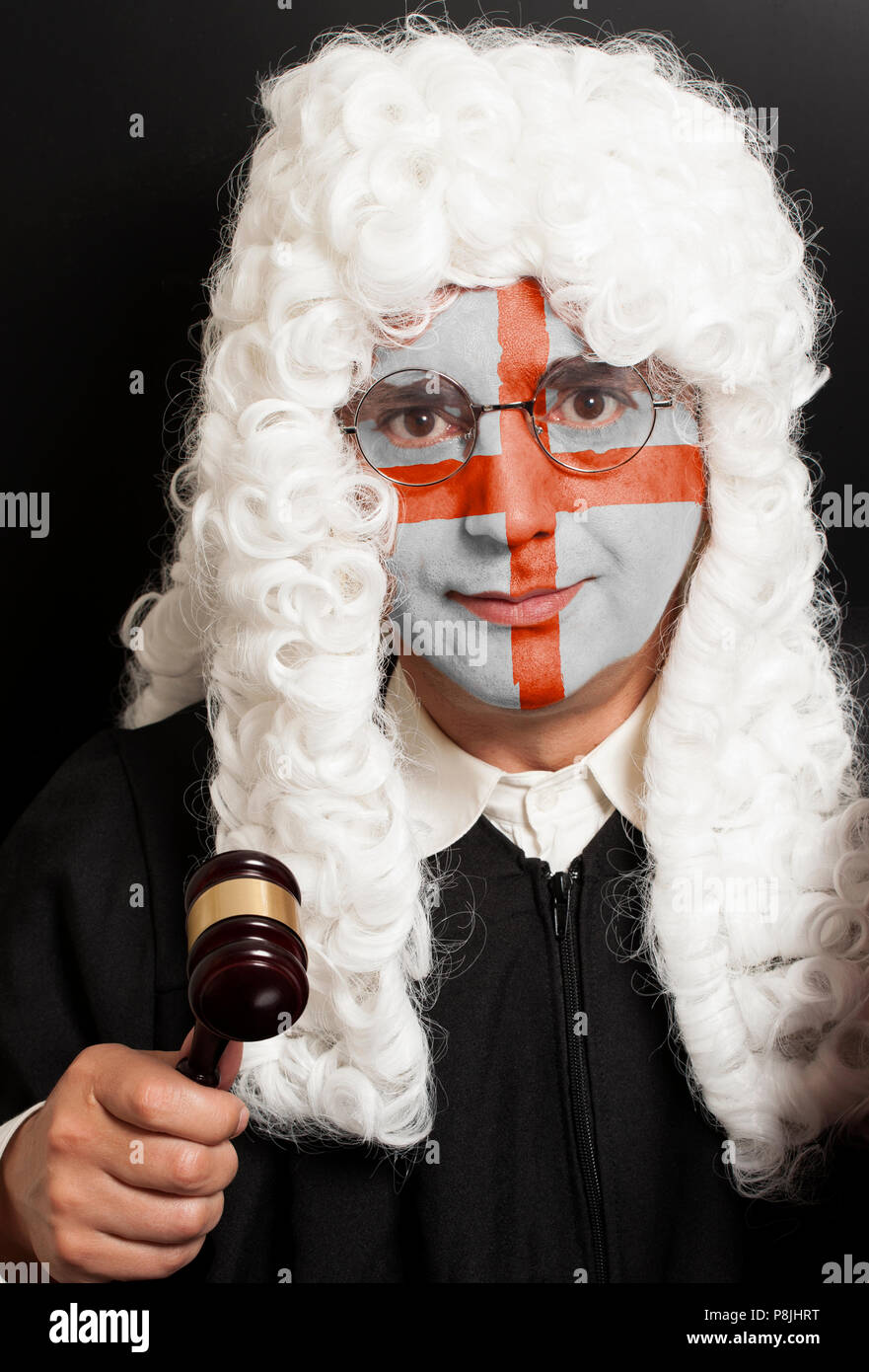 Lawyer wig court uk hi-res stock photography and images - Alamy