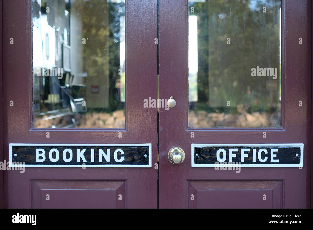 Old station ticket office hi-res stock photography and images - Alamy