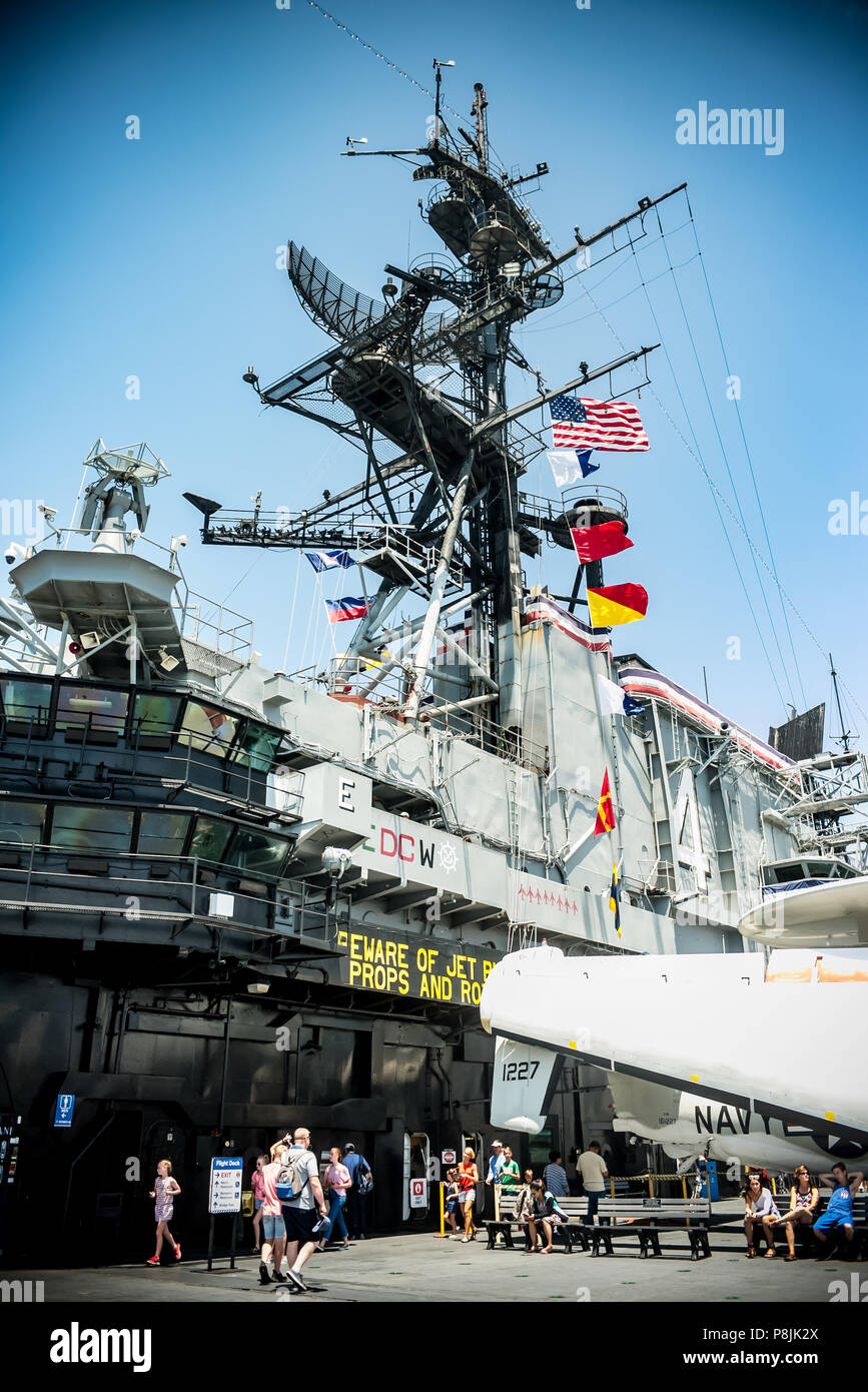 Flight deck images of helicopters, planes, command and control tower ...
