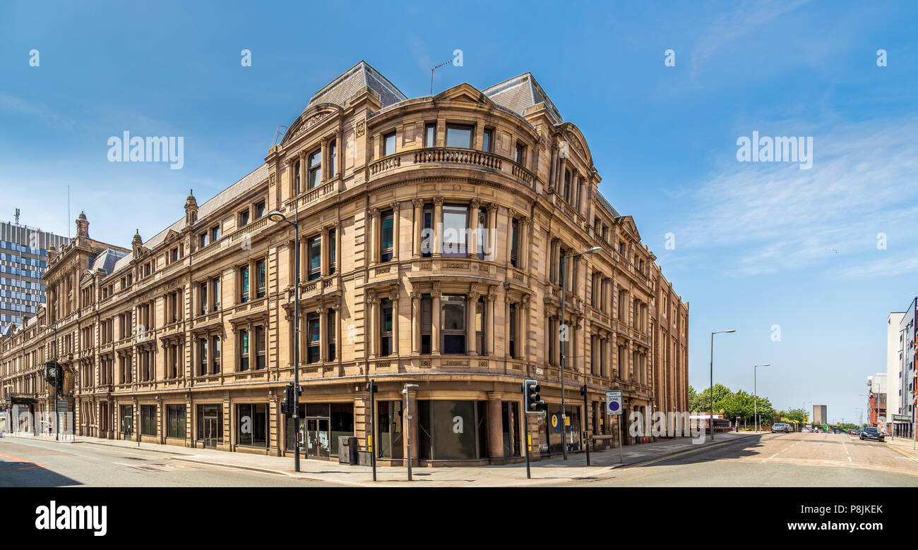 Liverpool exchange railway station hi-res stock photography and images ...