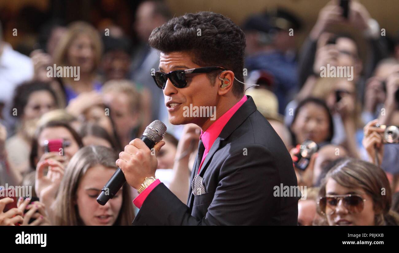 Bruno Mars on NBC today show 6-24-2011 Photo By John Barrett/PHOTOlink ...