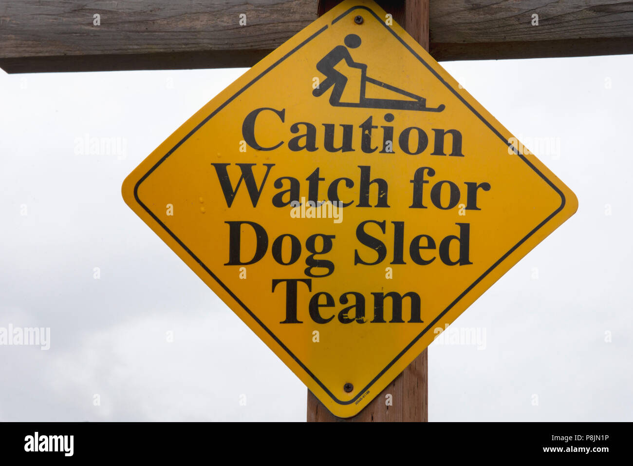 Caution signage hi-res stock photography and images - Alamy