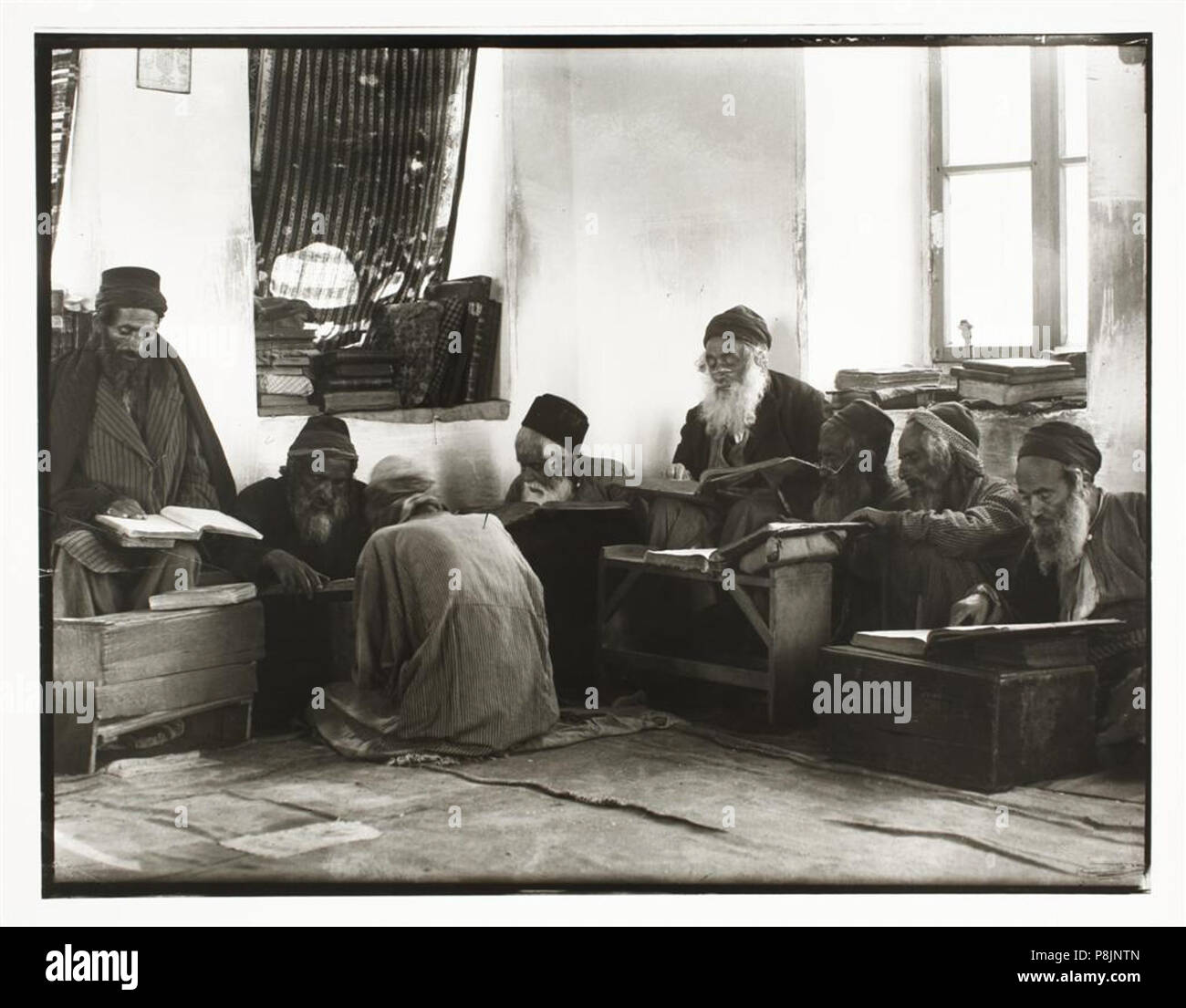 Torah Study High Resolution Stock Photography and Images - Alamy