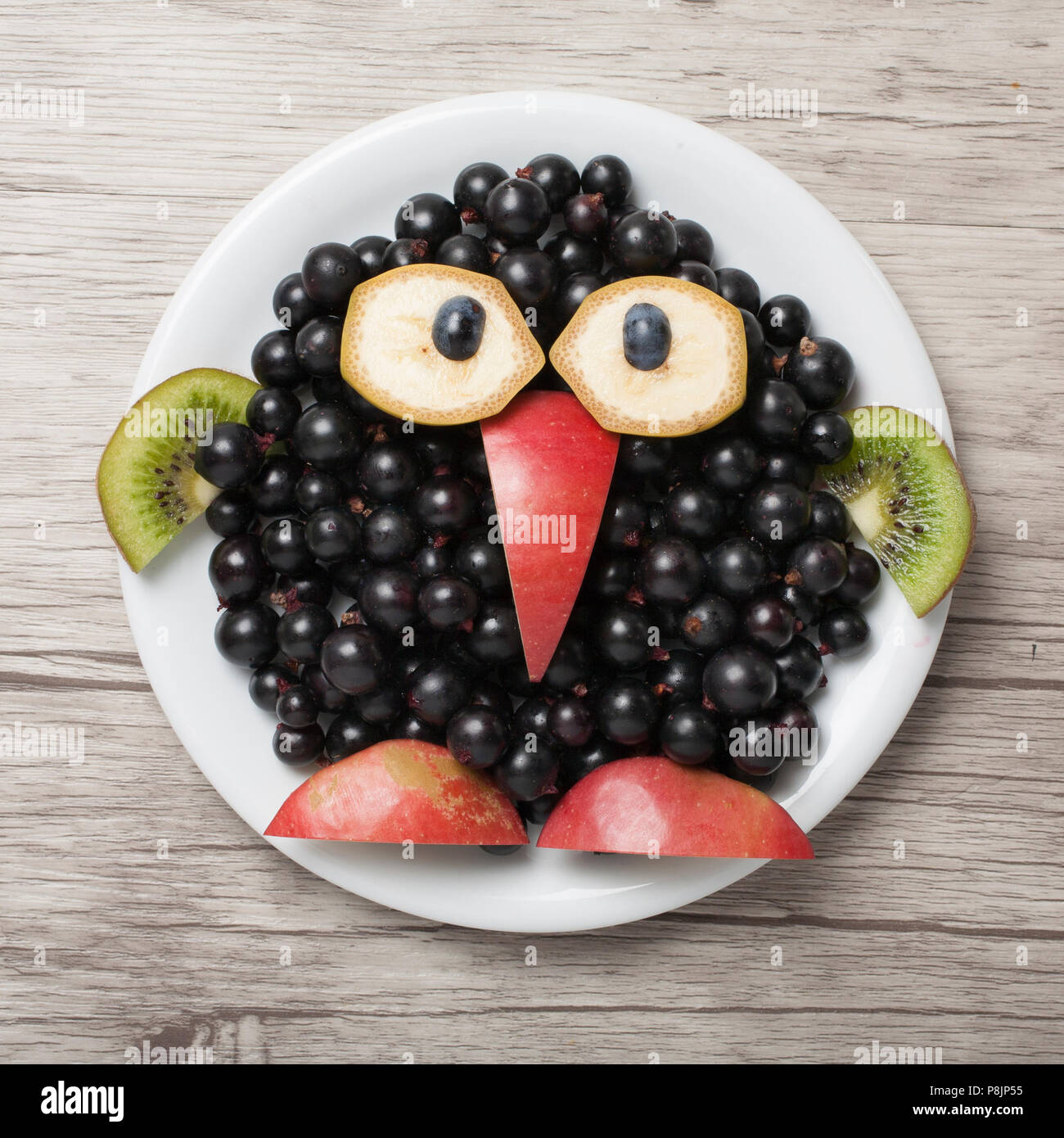 Healthy penguin hi-res stock photography and images - Alamy