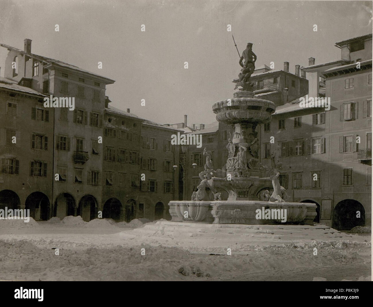 Trento trient domplatz hi-res stock photography and images - Alamy