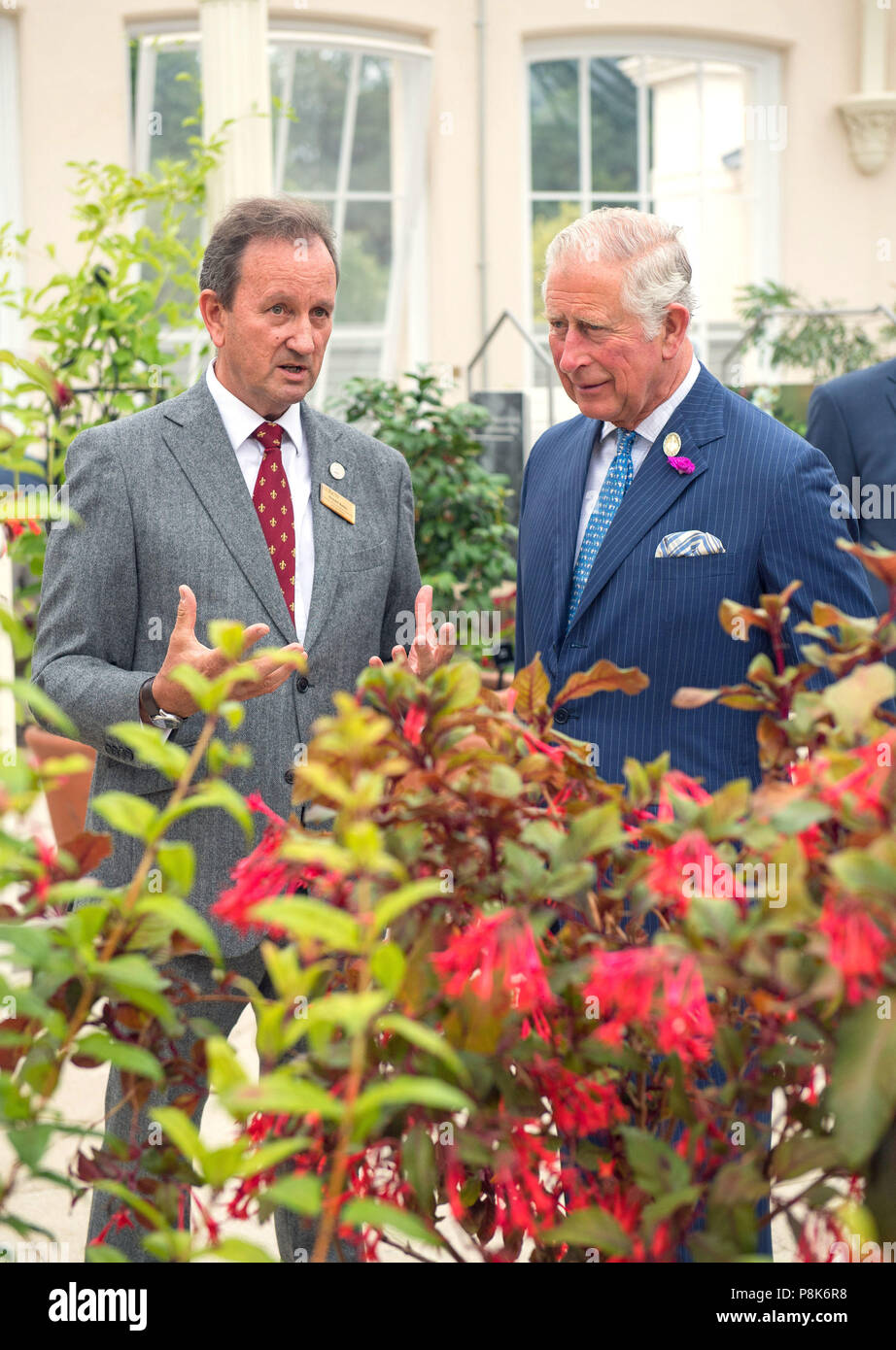 The Prince of Wales with Director of Horticulture Richard Barley ...