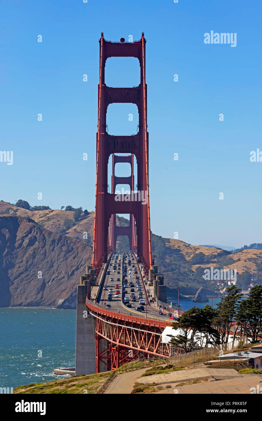 Golden gate bridge wire hi-res stock photography and images - Alamy