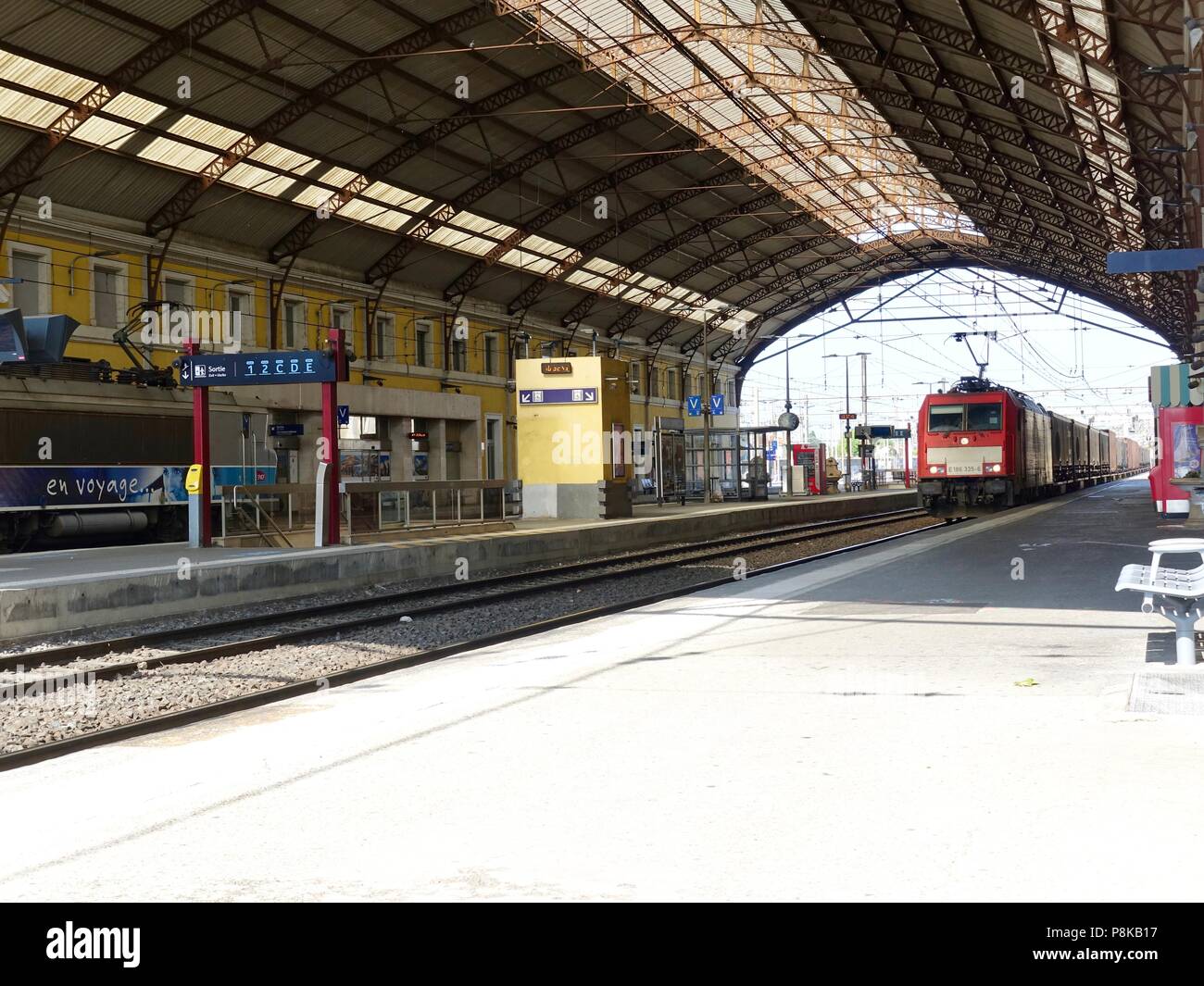 Avignon central train station hi-res stock photography and images - Alamy