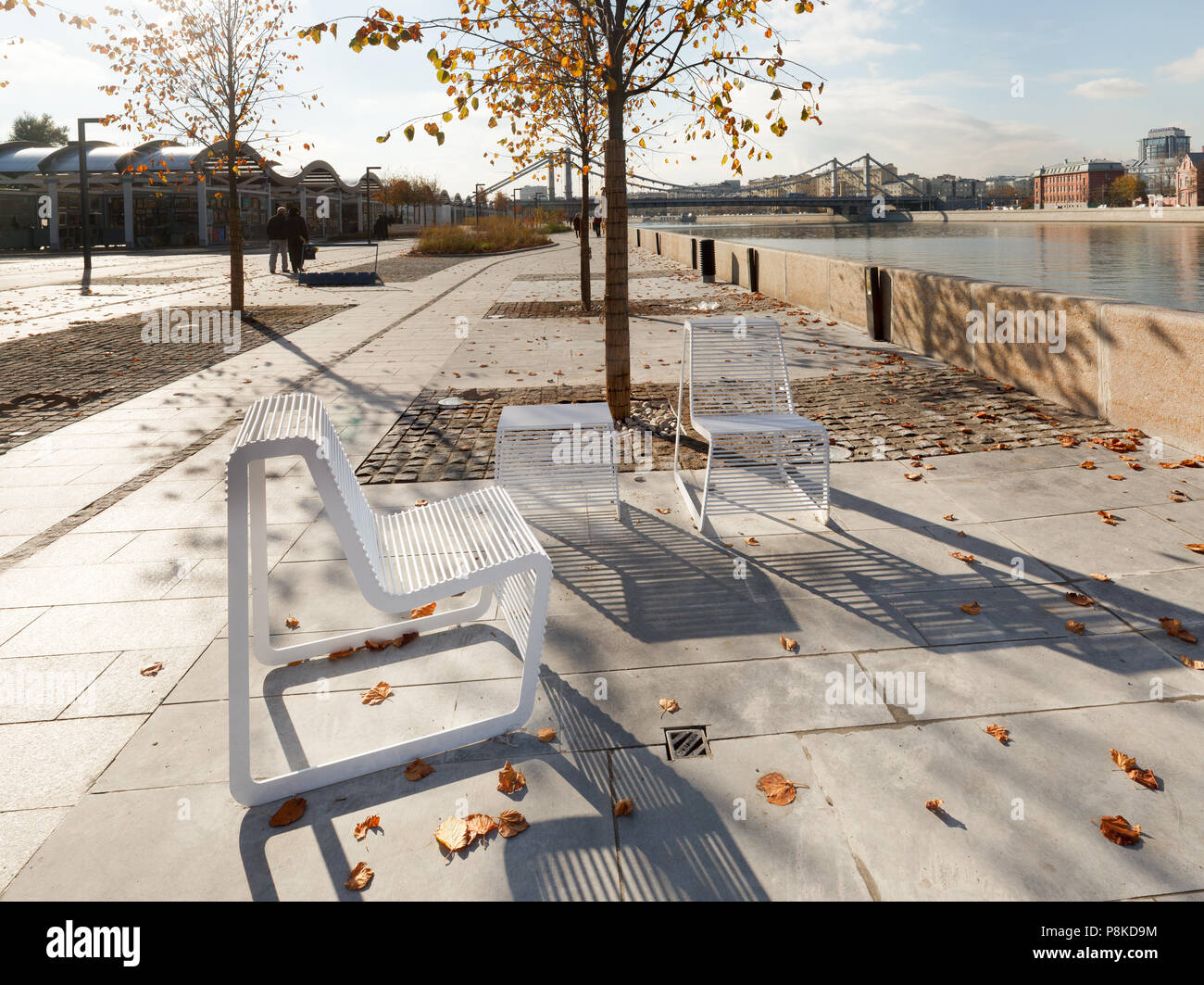 Street benches and chairs Stock Photo - Alamy