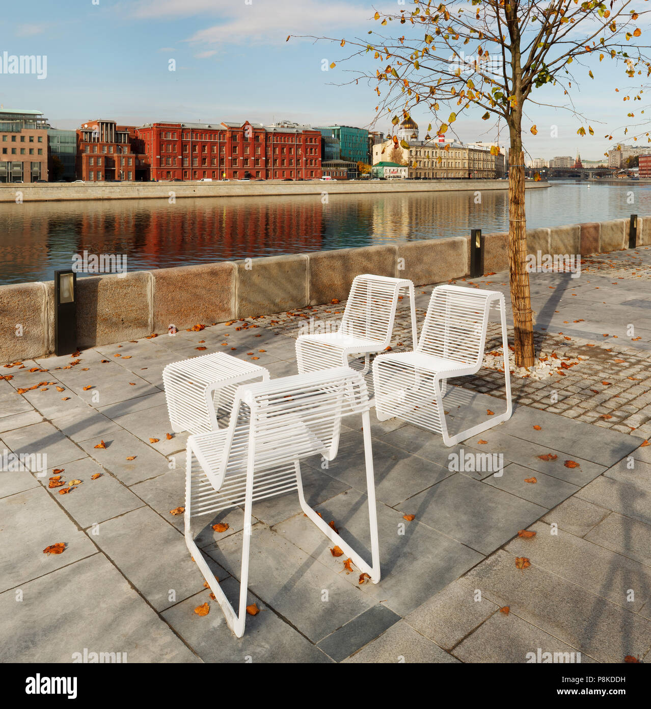 Street benches and chairs Stock Photo - Alamy