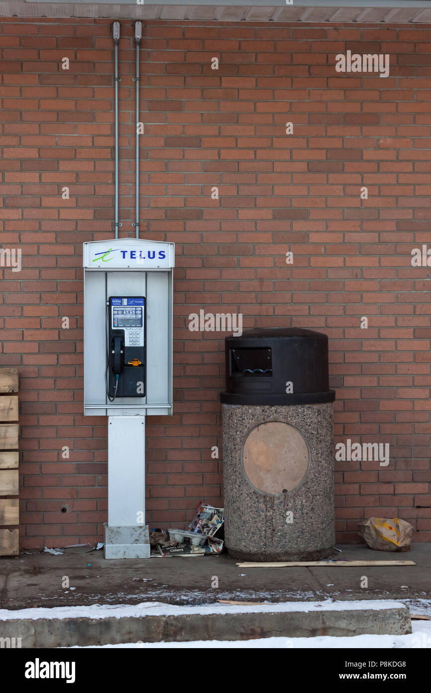 Telus pay phone hi-res stock photography and images - Alamy