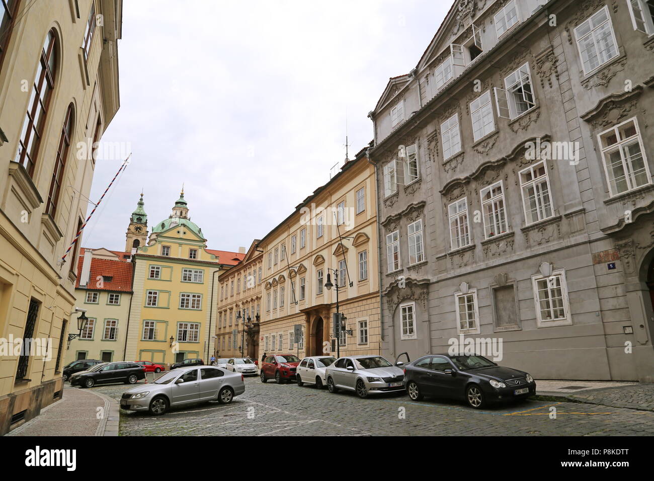 Czech parliament building hi-res stock photography and images - Alamy