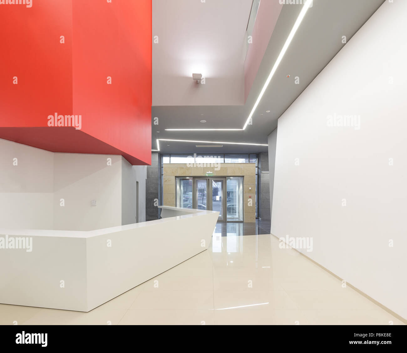 Empty office reception in modern building Stock Photo - Alamy