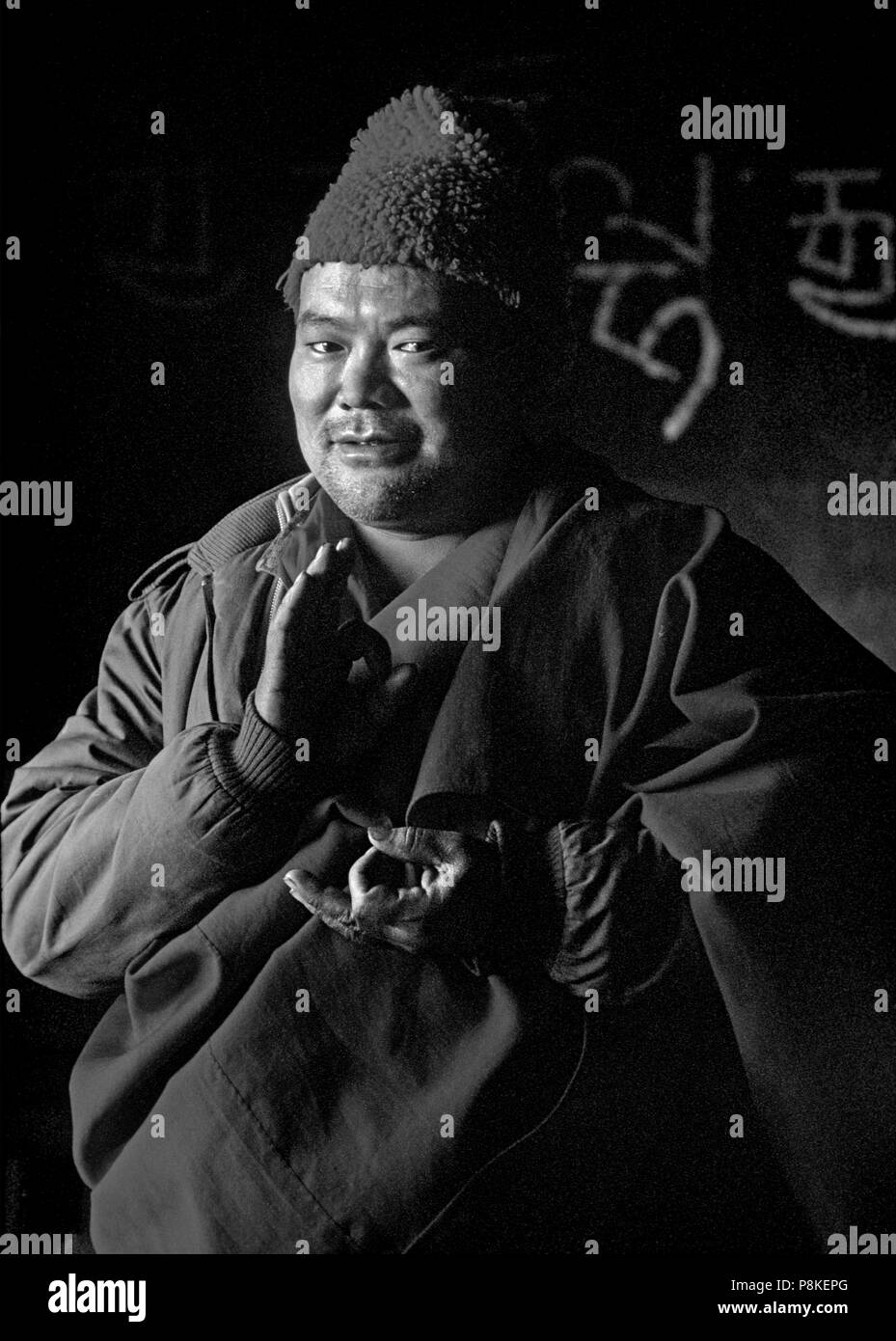 Tibetan sherpa Black and White Stock Photos & Images - Alamy