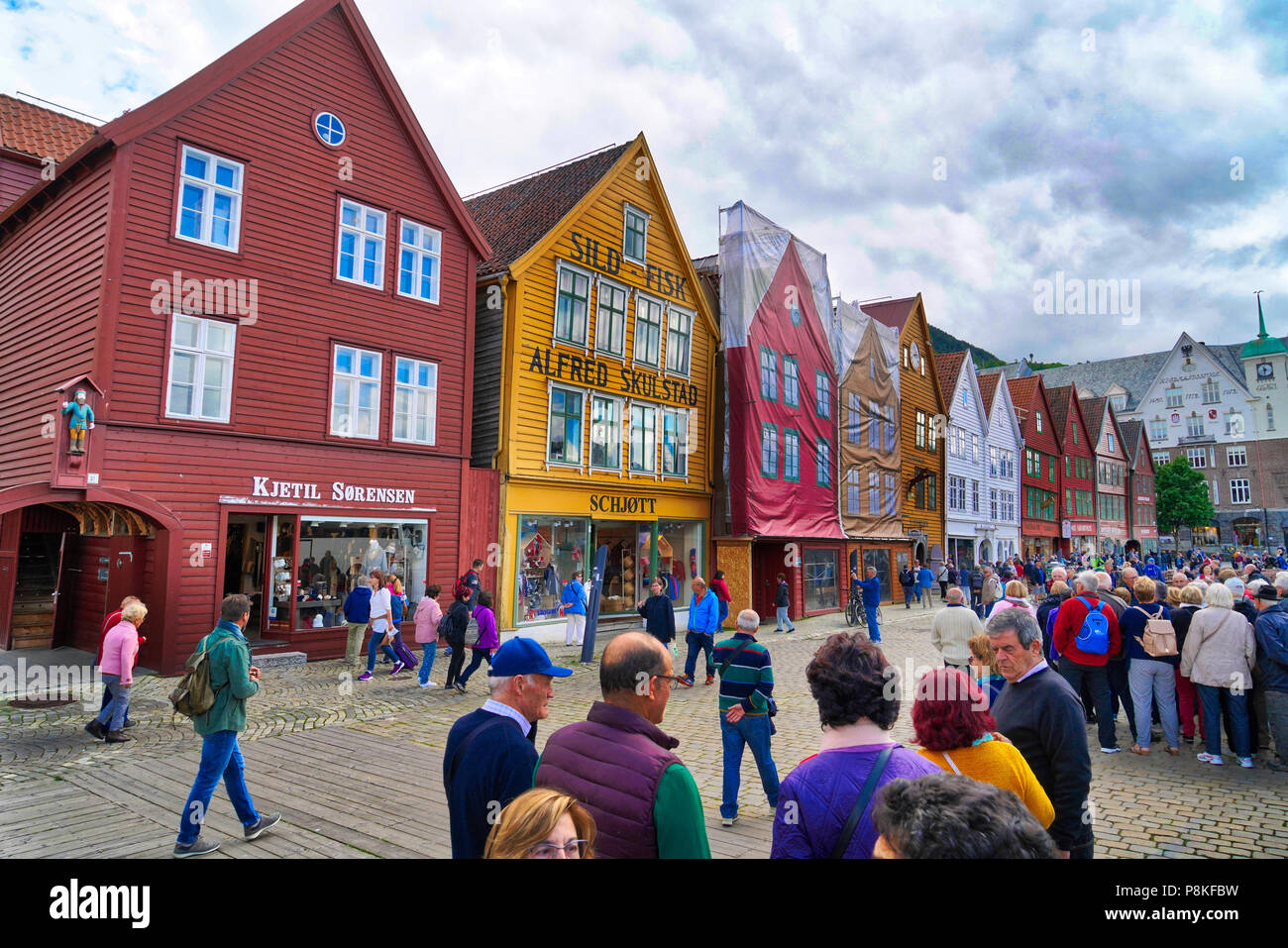 The wharf area hi-res stock photography and images - Alamy