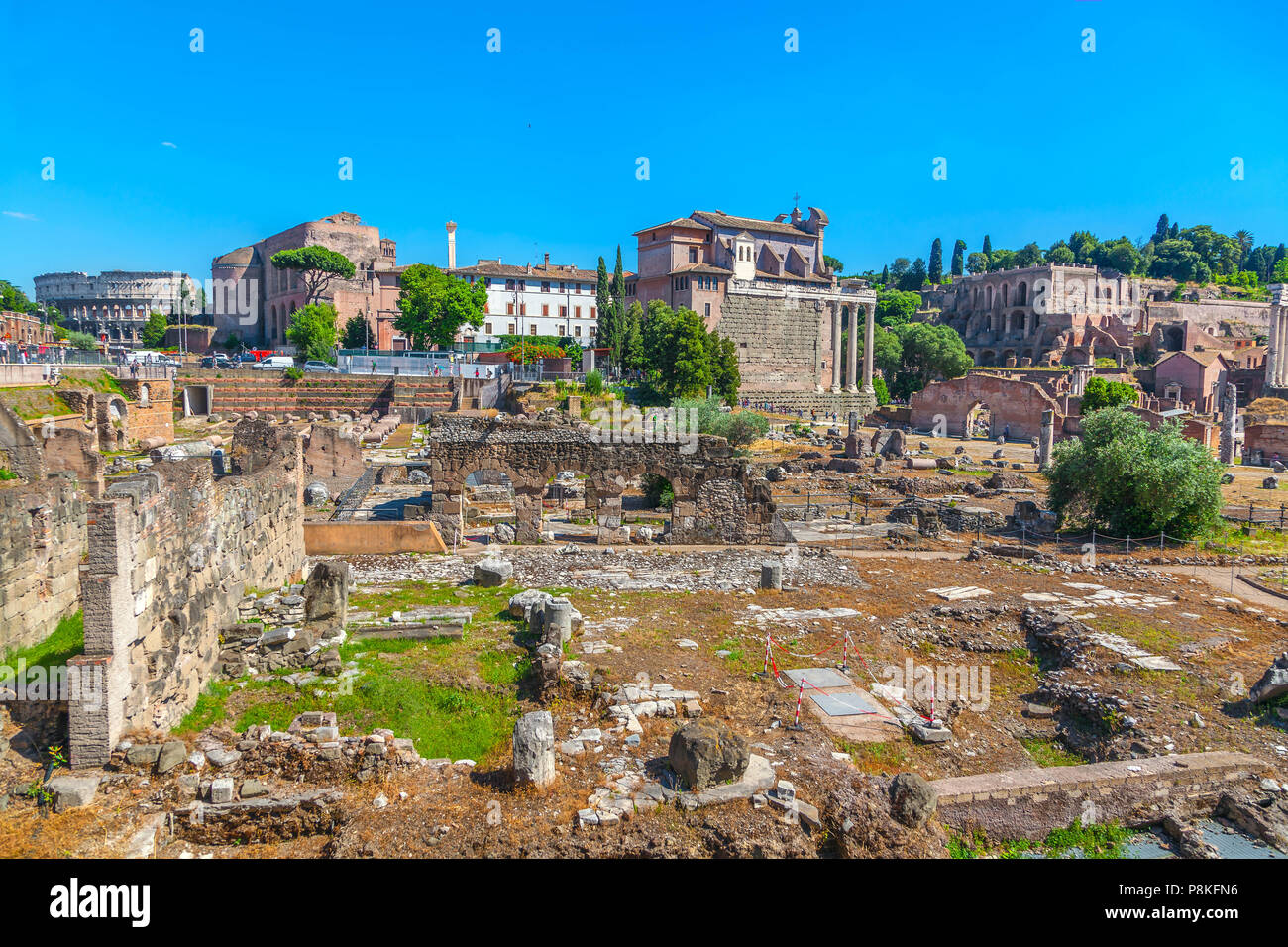 Roman coliseum ruins hi-res stock photography and images - Alamy
