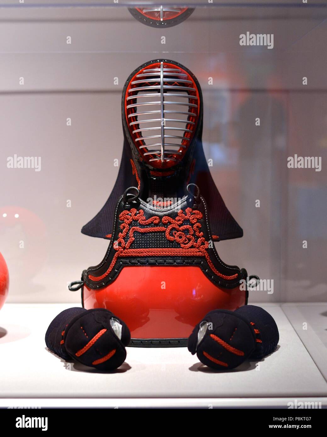 Los Angeles, California, USA. 10th Oct, 2014. Samurai Suit at Hello ...