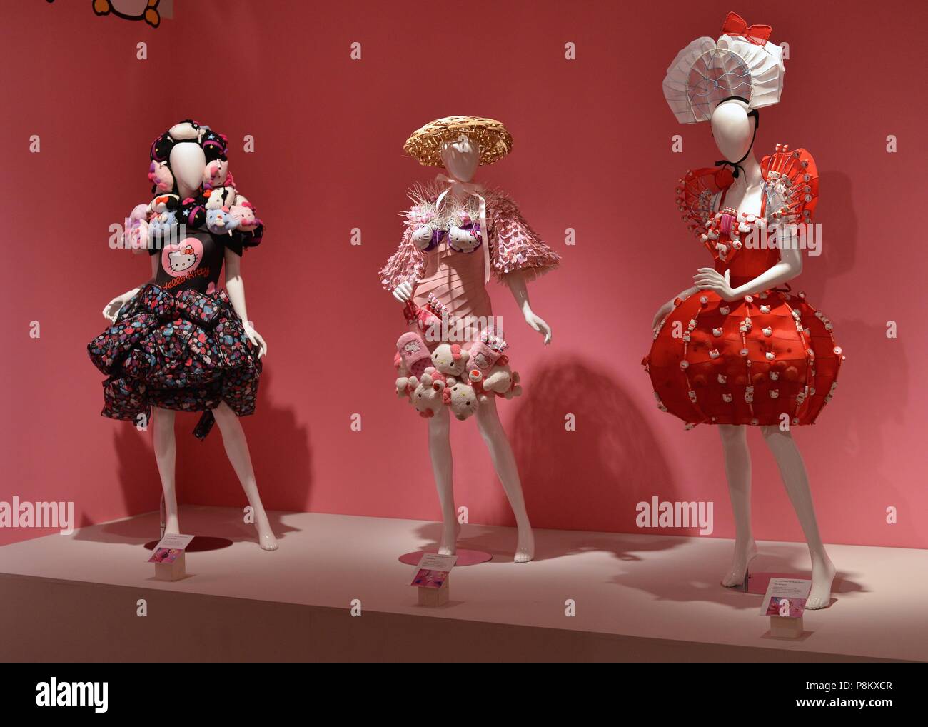 Los Angeles, California, USA. 10th Oct, 2014. Atmosphere at Hello ...