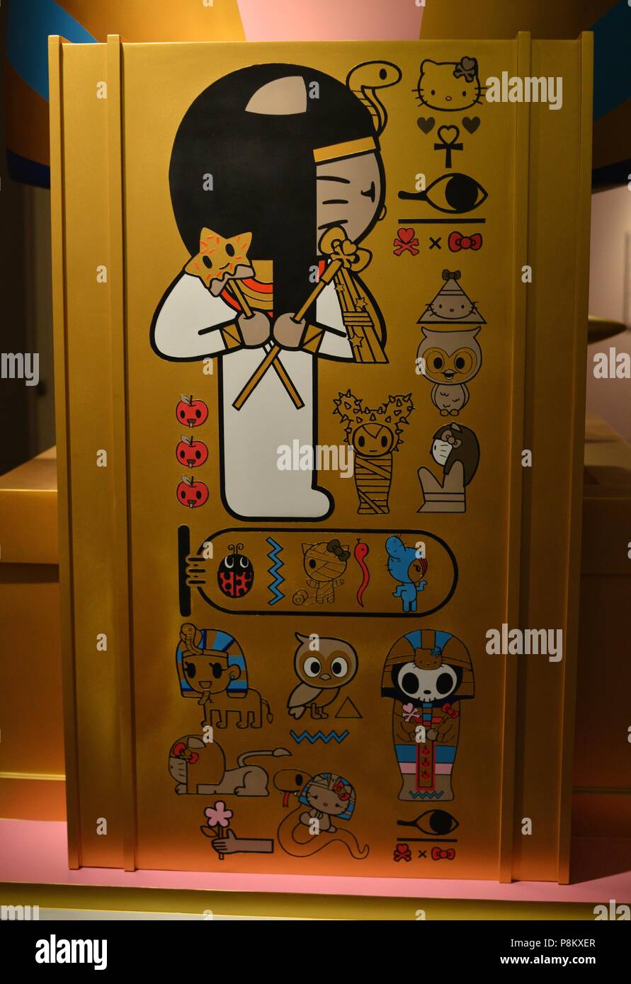 Hello kitty san 8 jpg hi-res stock photography and images - Alamy