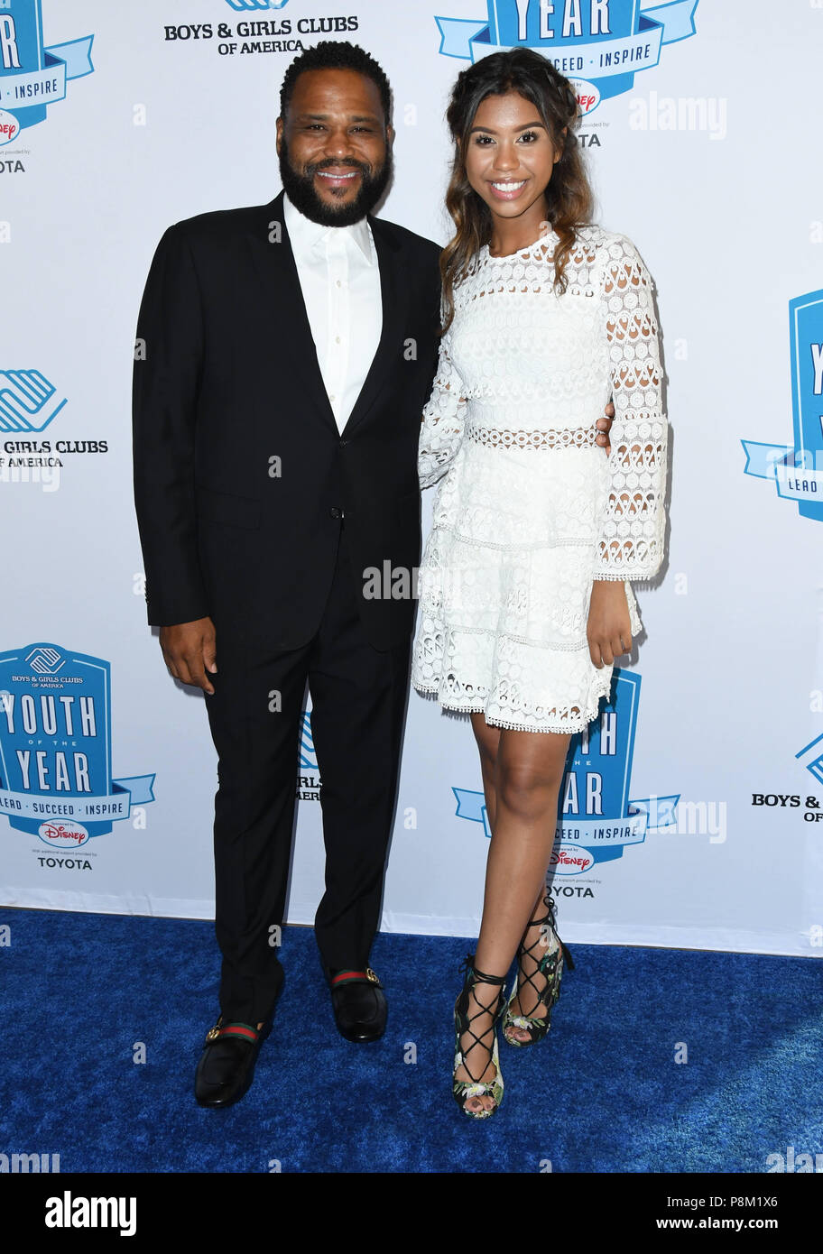 Aliyah moulden hi-res stock photography and images - Alamy