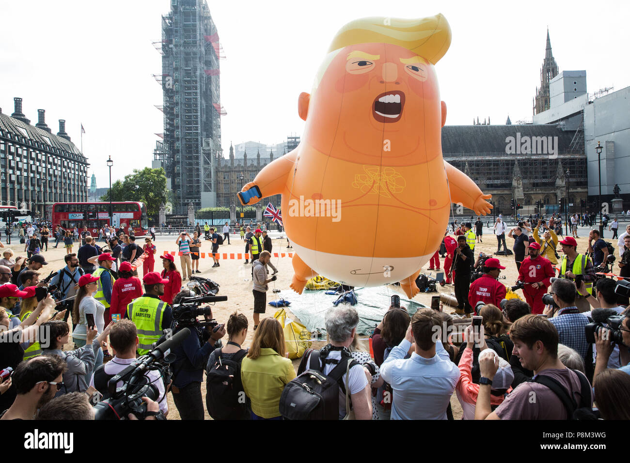 Raise helium hi-res stock photography and images - Alamy