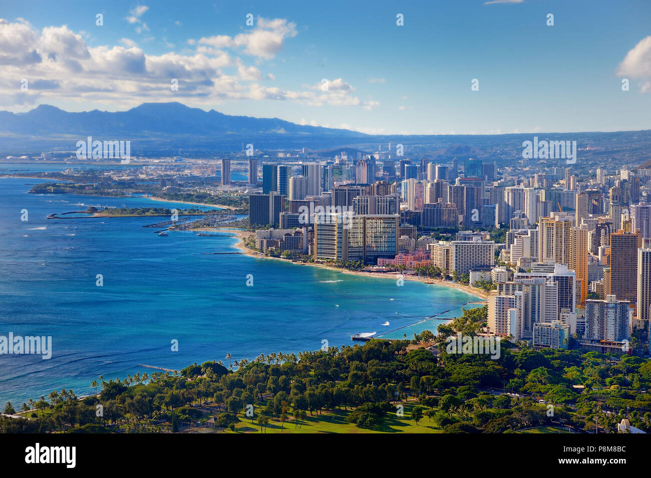 Hawaiian city life hi-res stock photography and images - Alamy