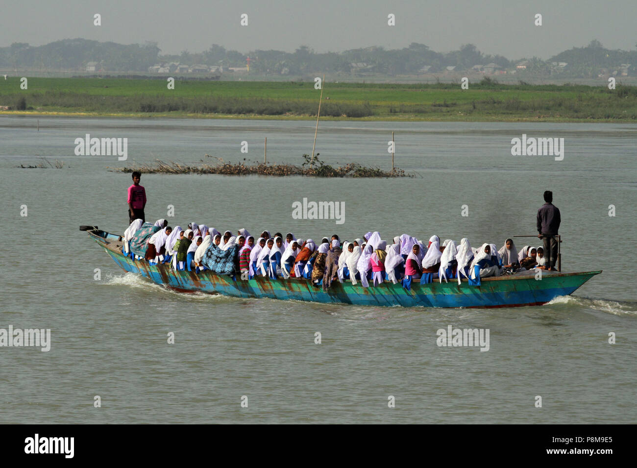 Boatload hi-res stock photography and images - Alamy