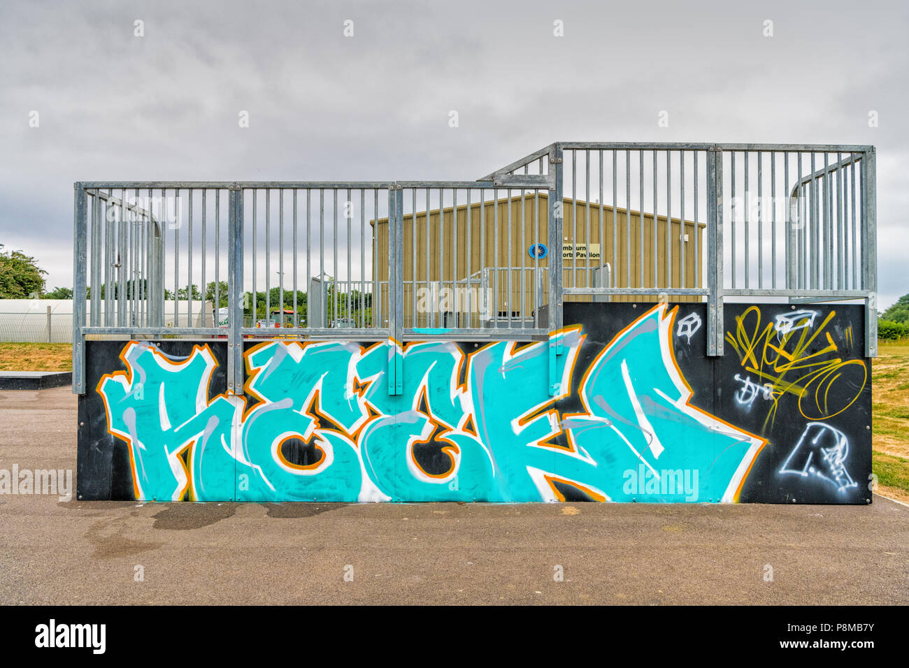Graffiti skate park hi-res stock photography and images - Alamy