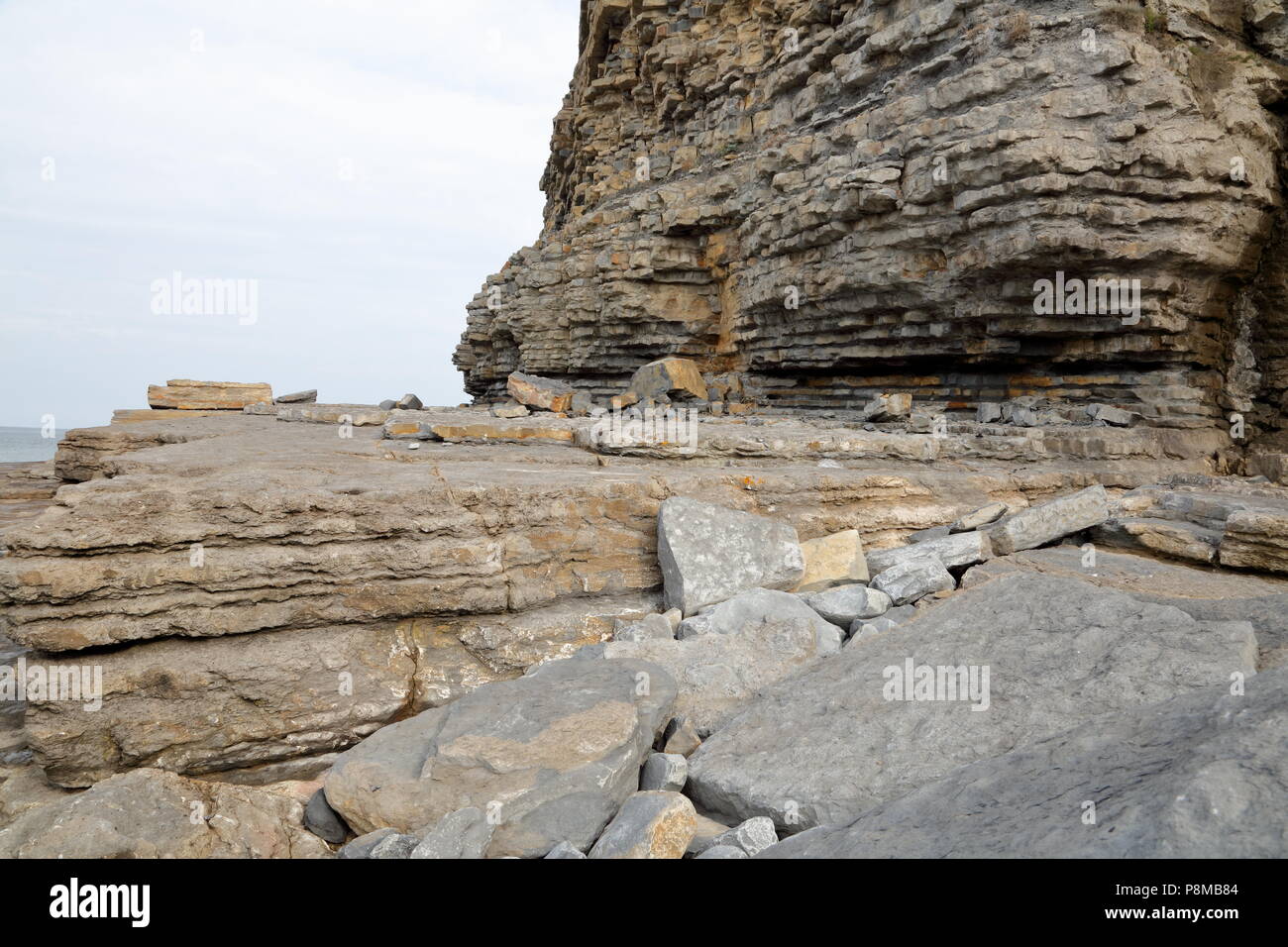 Coastal erosion undercut hi-res stock photography and images - Alamy
