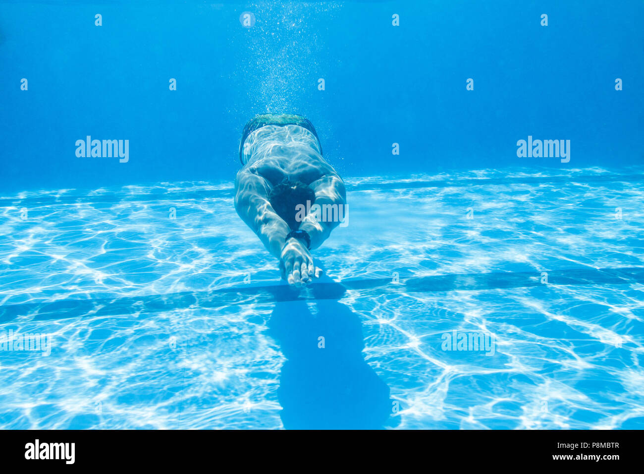 Swimmer underwater hi-res stock photography and images - Alamy