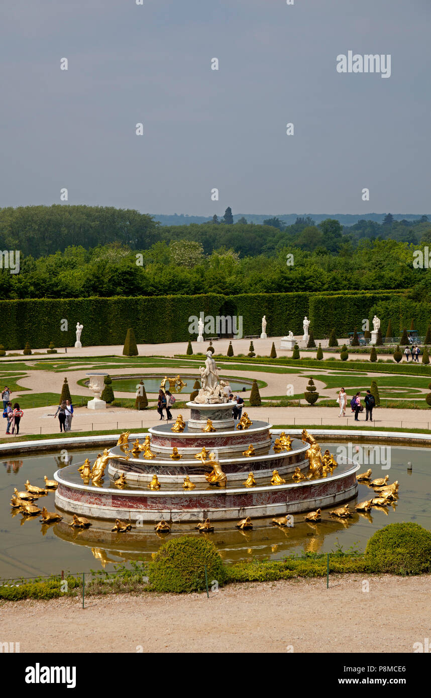 Versailles gardens hi-res stock photography and images - Alamy