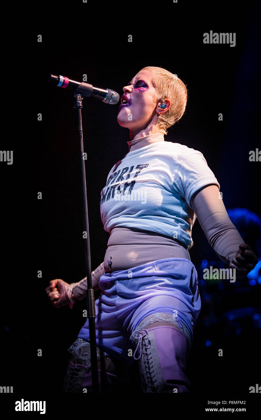 Fever ray singer hi-res stock photography and images - Alamy